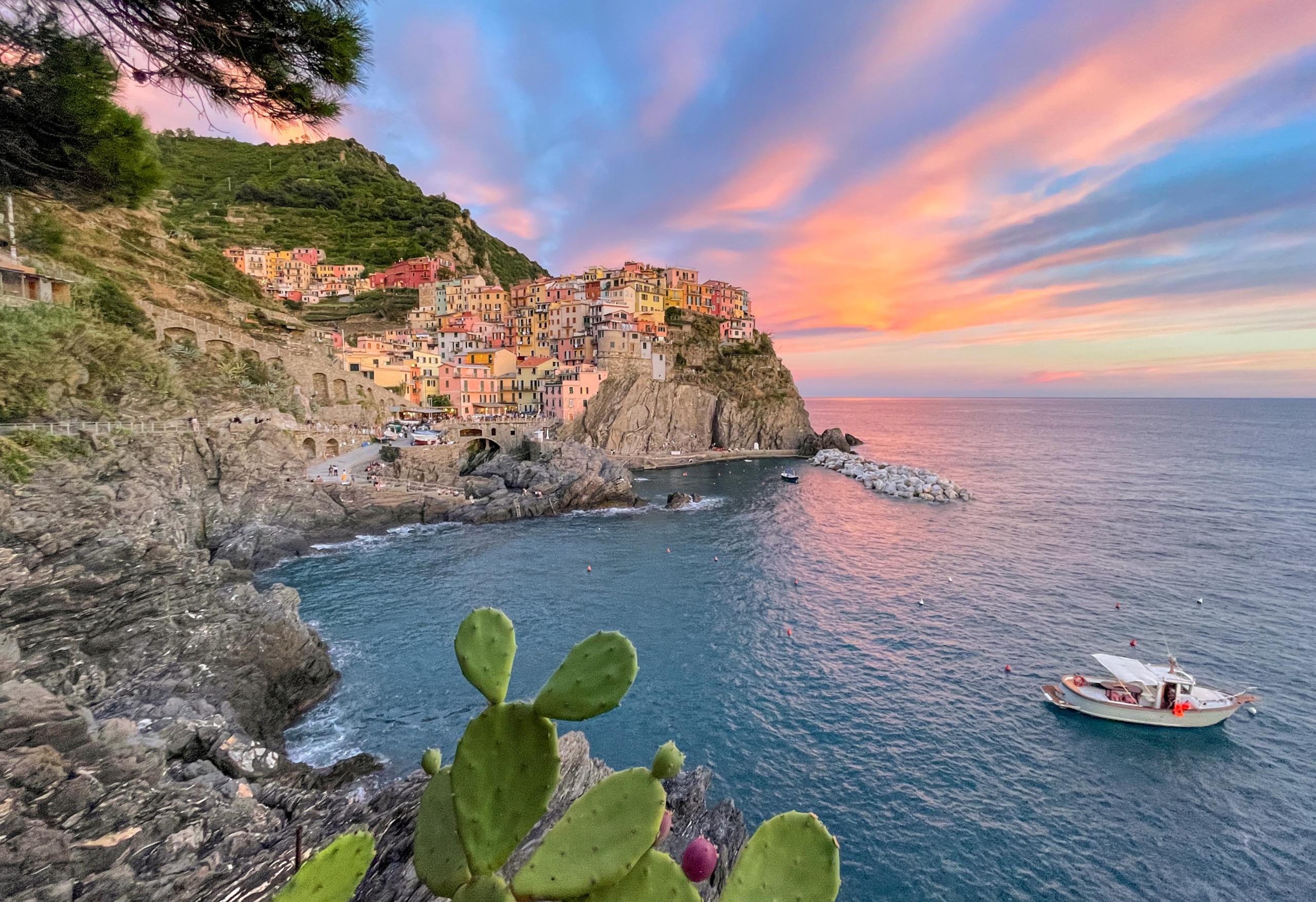 The Best Cinque Terre Town to Visit - Guide to All 5 Villages